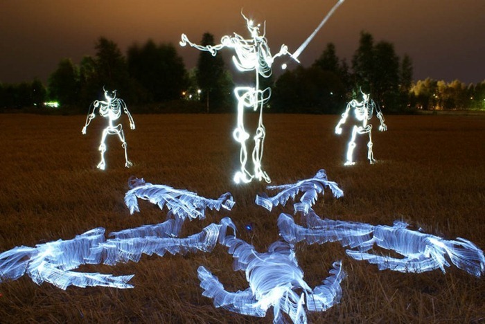 Light paintings by Janne Parviainen | Amusing Planet